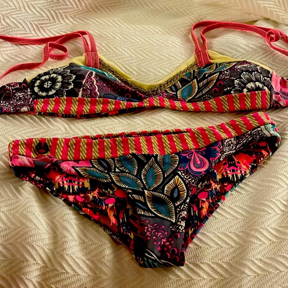 Swim | Maaji Beutiful Reversible Size S | Poshmark